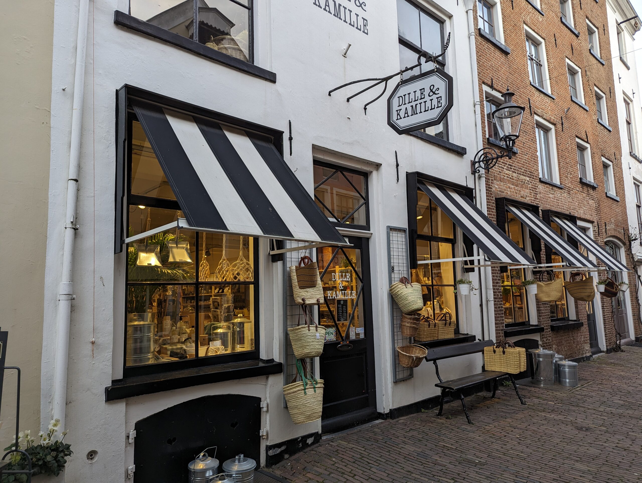 Dille & Kamille Deventer - Lixero Audio